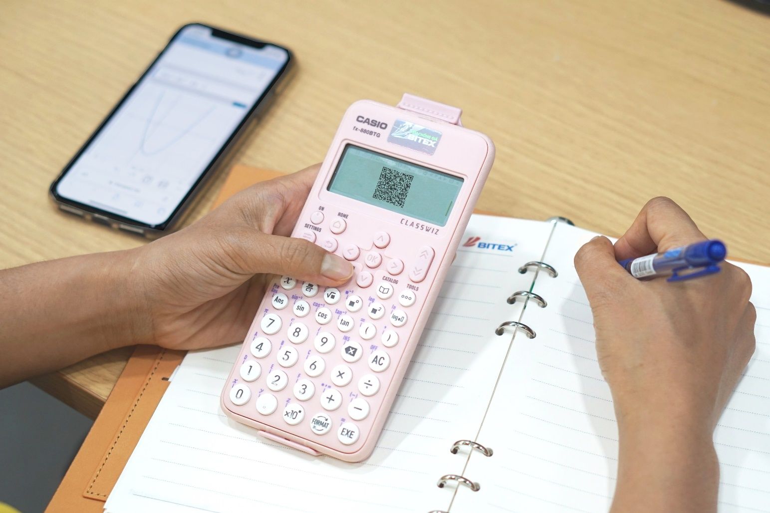 Máy tính Casio online 880 - Một công cụ hữu ích cho học tập toán học và ...